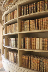 Mafra National Palace hosts one of the most beautiful libraries in the ...